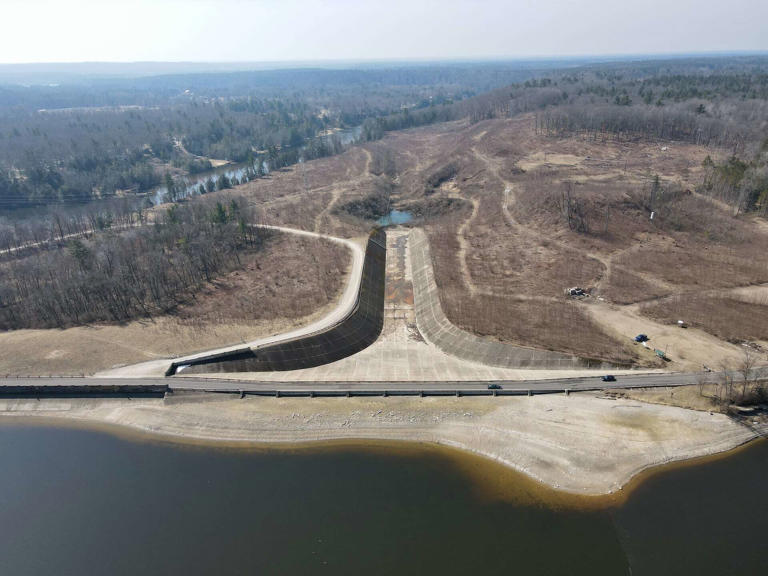 Year-round Hardy Pond lowering sought if $350M dam fix is delayed