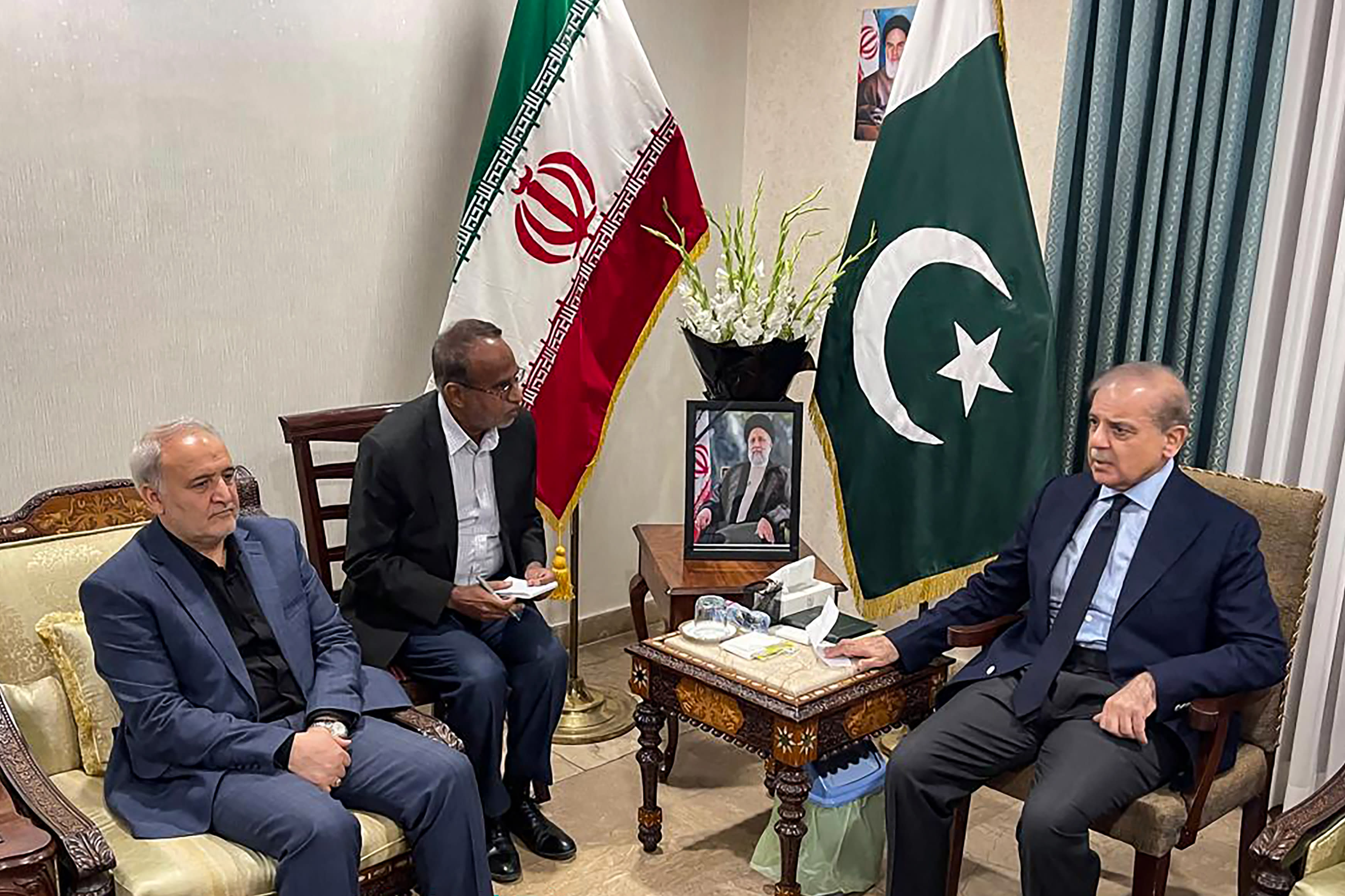 'Talks were almost dead': Pakistan's last-ditch effort to secure Iran ...