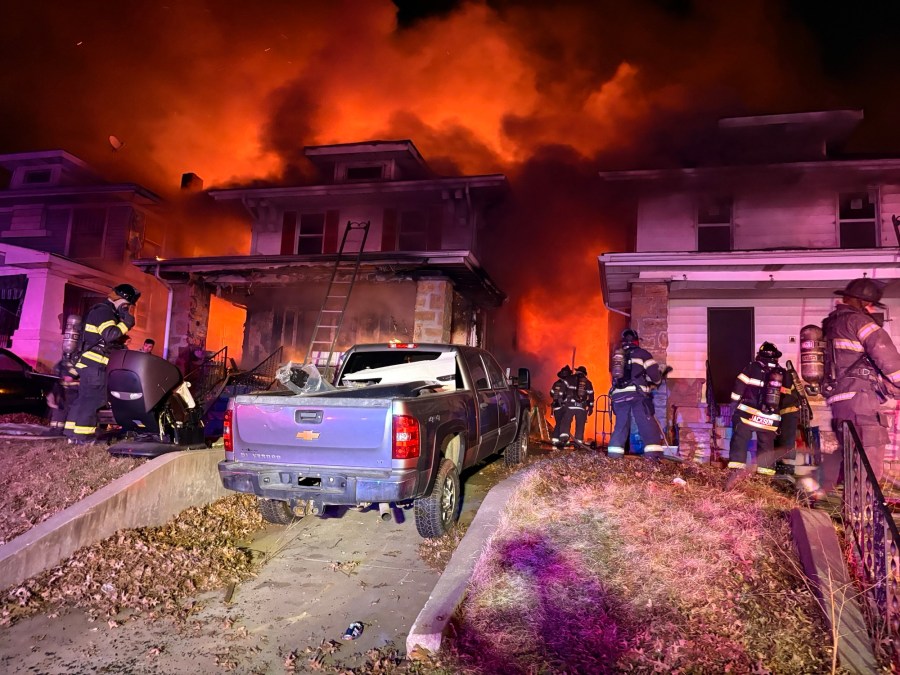 Multiple houses involved in overnight fire in east Kansas City
