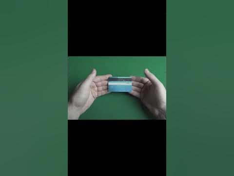 Floating card trick revealed