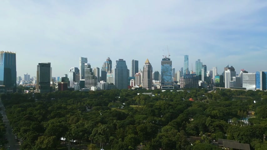 Lumphini Park, Bangkok: Drone tour of nature's retreat in Thailand
