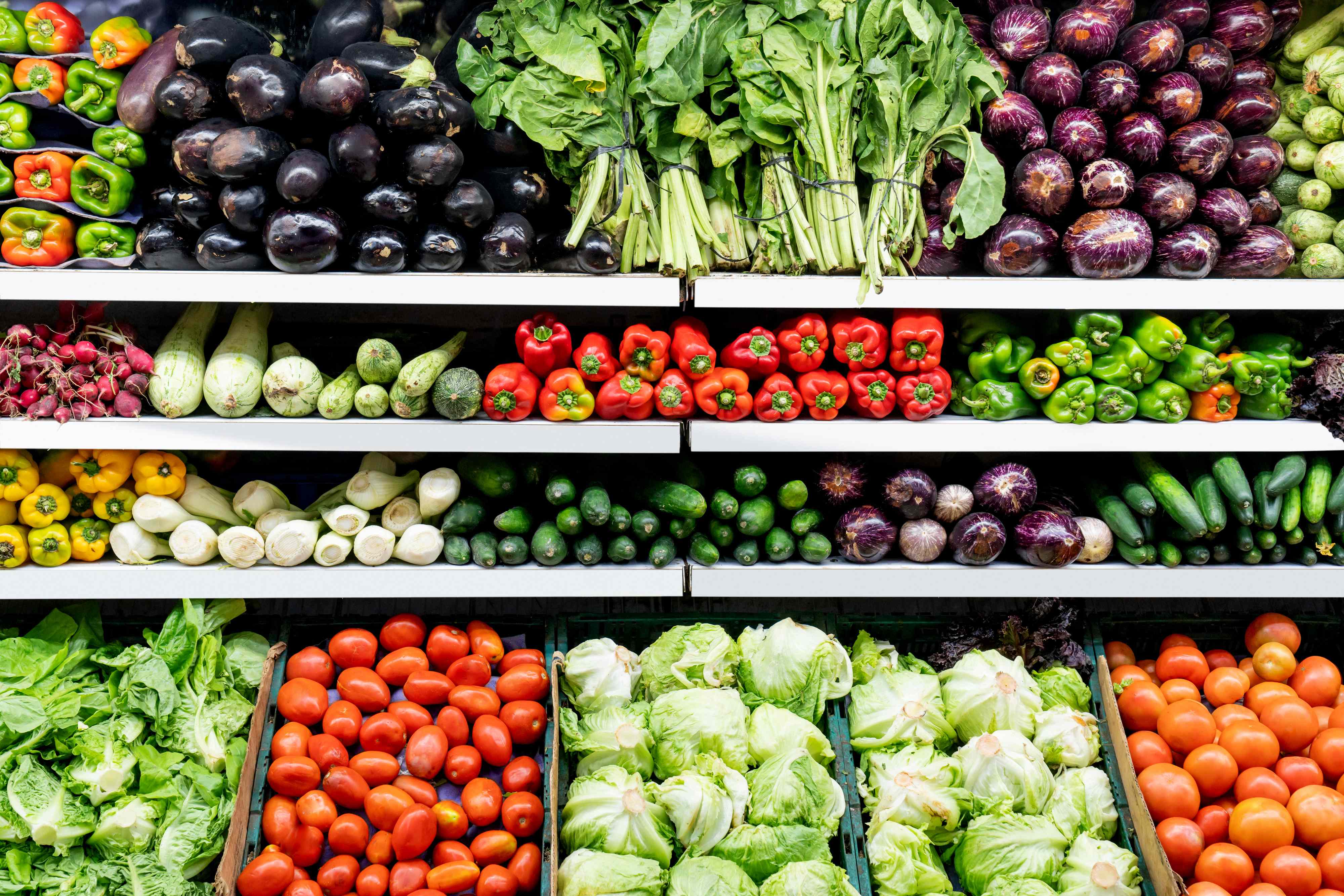 We asked 3 chefs which grocery chain has the best produce—they all ...