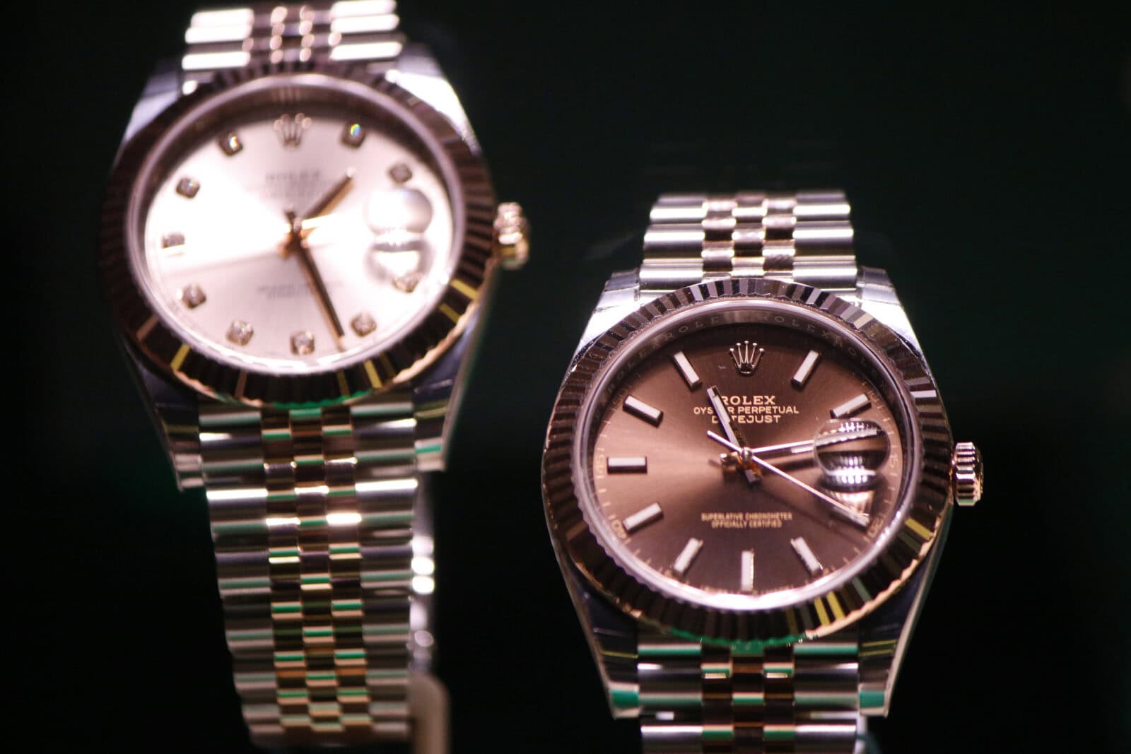 10 things men see as status symbols that don't impress most women