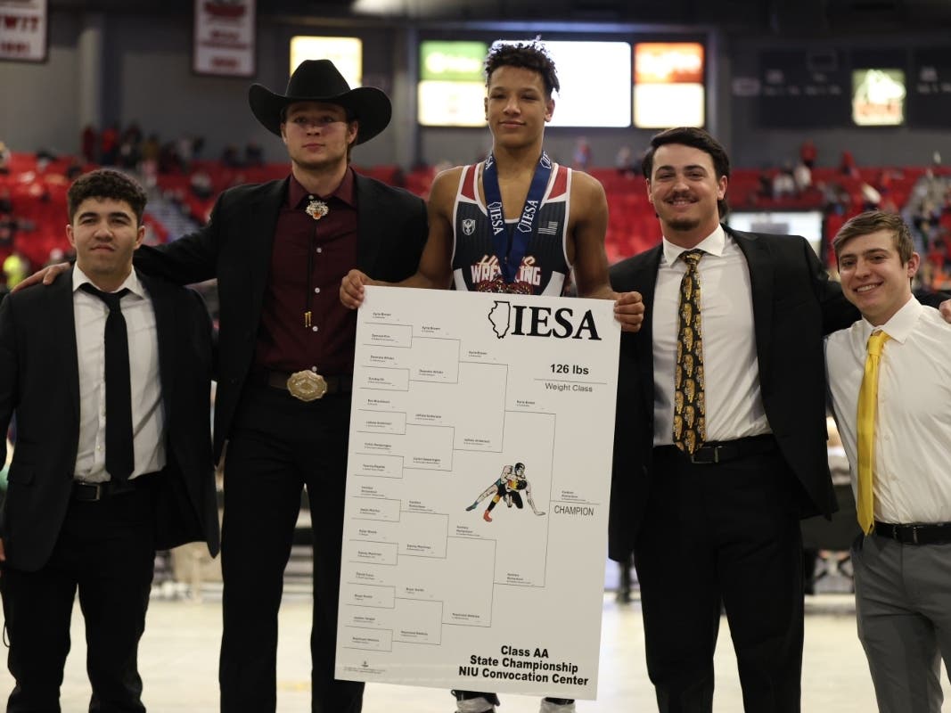 Hickory Creek eighth grader wins wrestling state championship