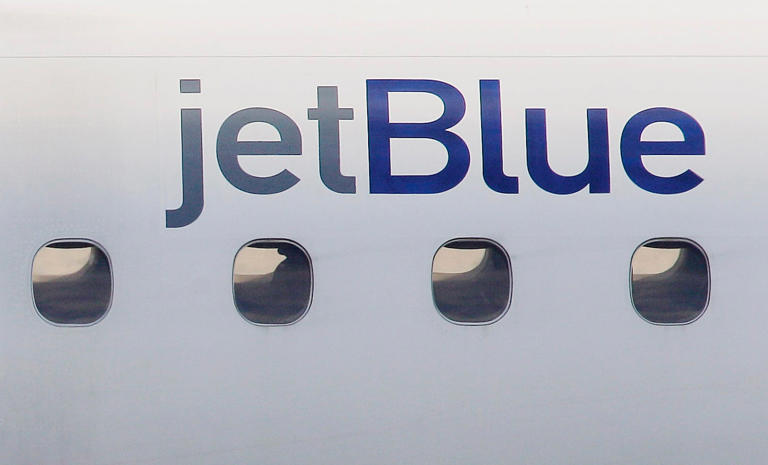 A JetBlue flight reportedly hit a coyote during takeoff at TF Green Airport