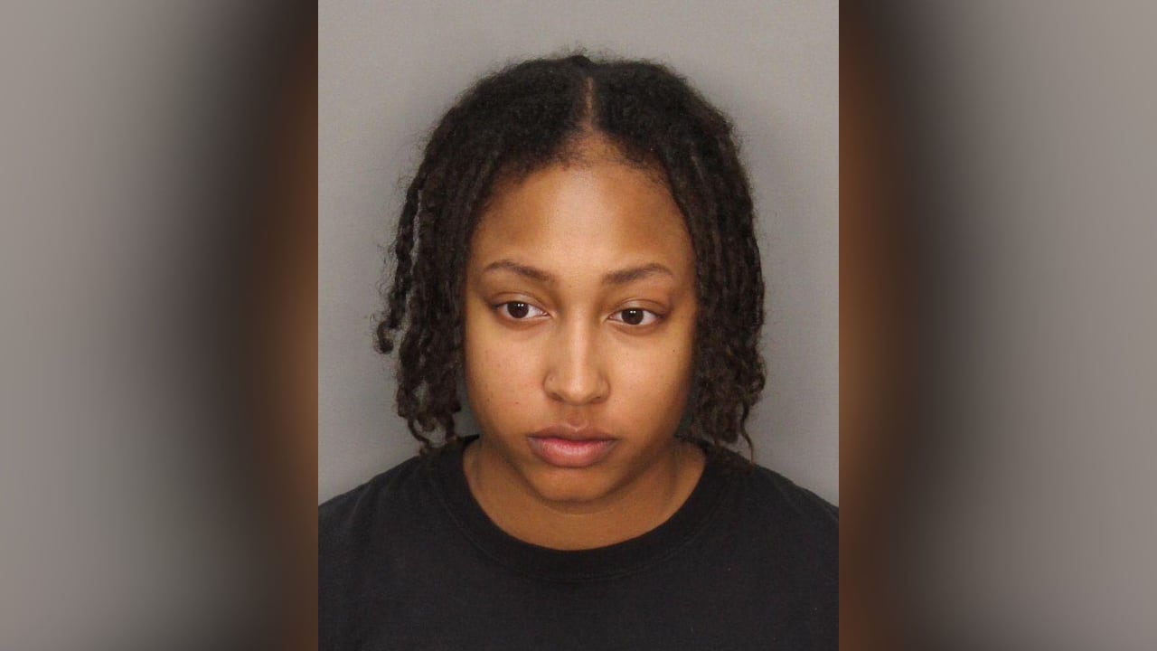Correctional officer arrested for promoting prison contraband, having ...