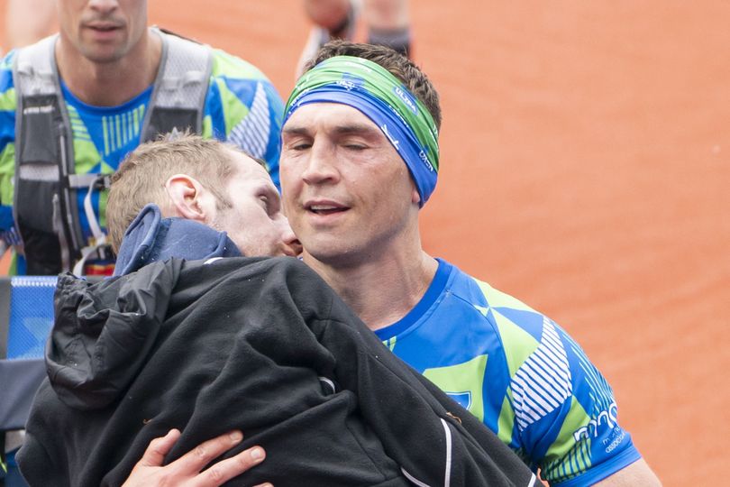 Lewis Moody says 'inspiration' Kevin Sinfield proves humans 'can do ...