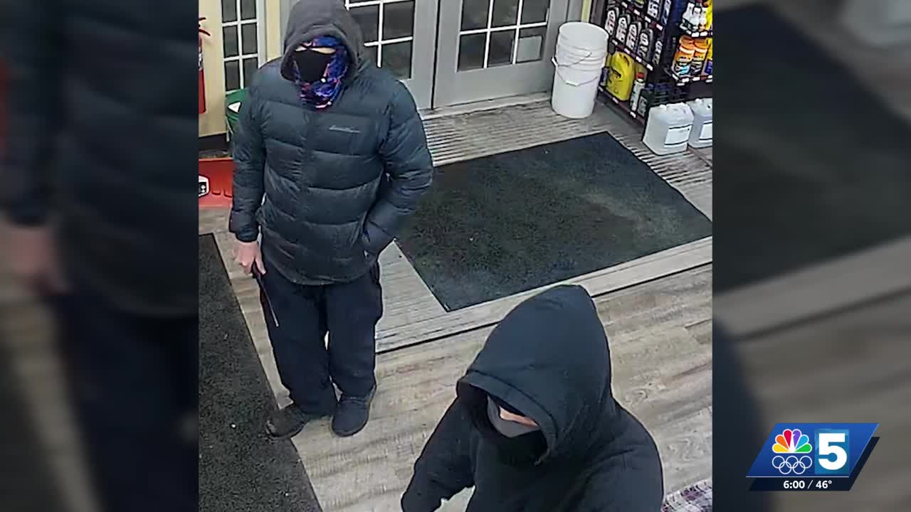 Police look for armed robbery suspects following second hold-up in ...