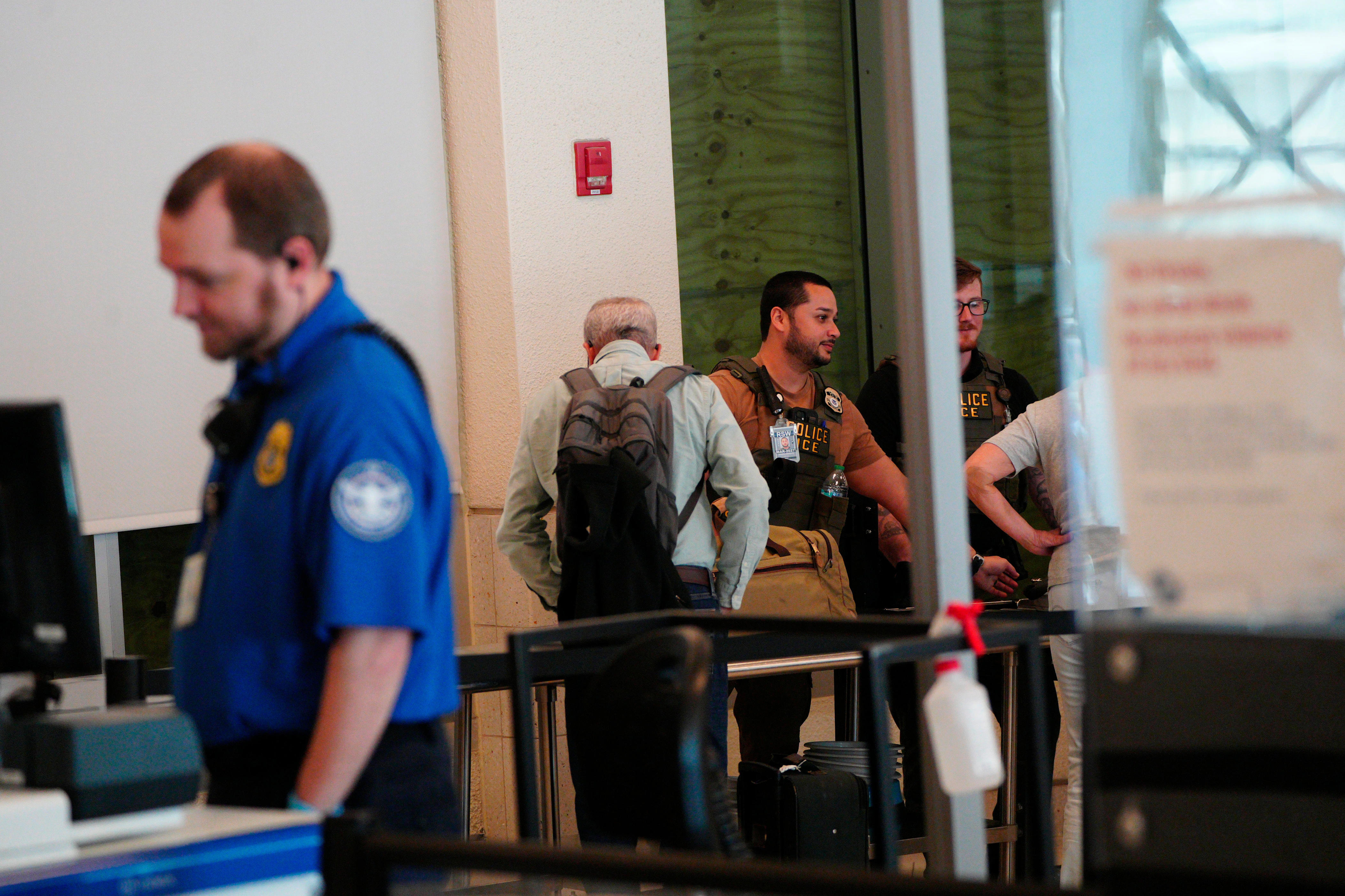 Real-time security wait times at Florida airports. See MCO, RSW, JAX