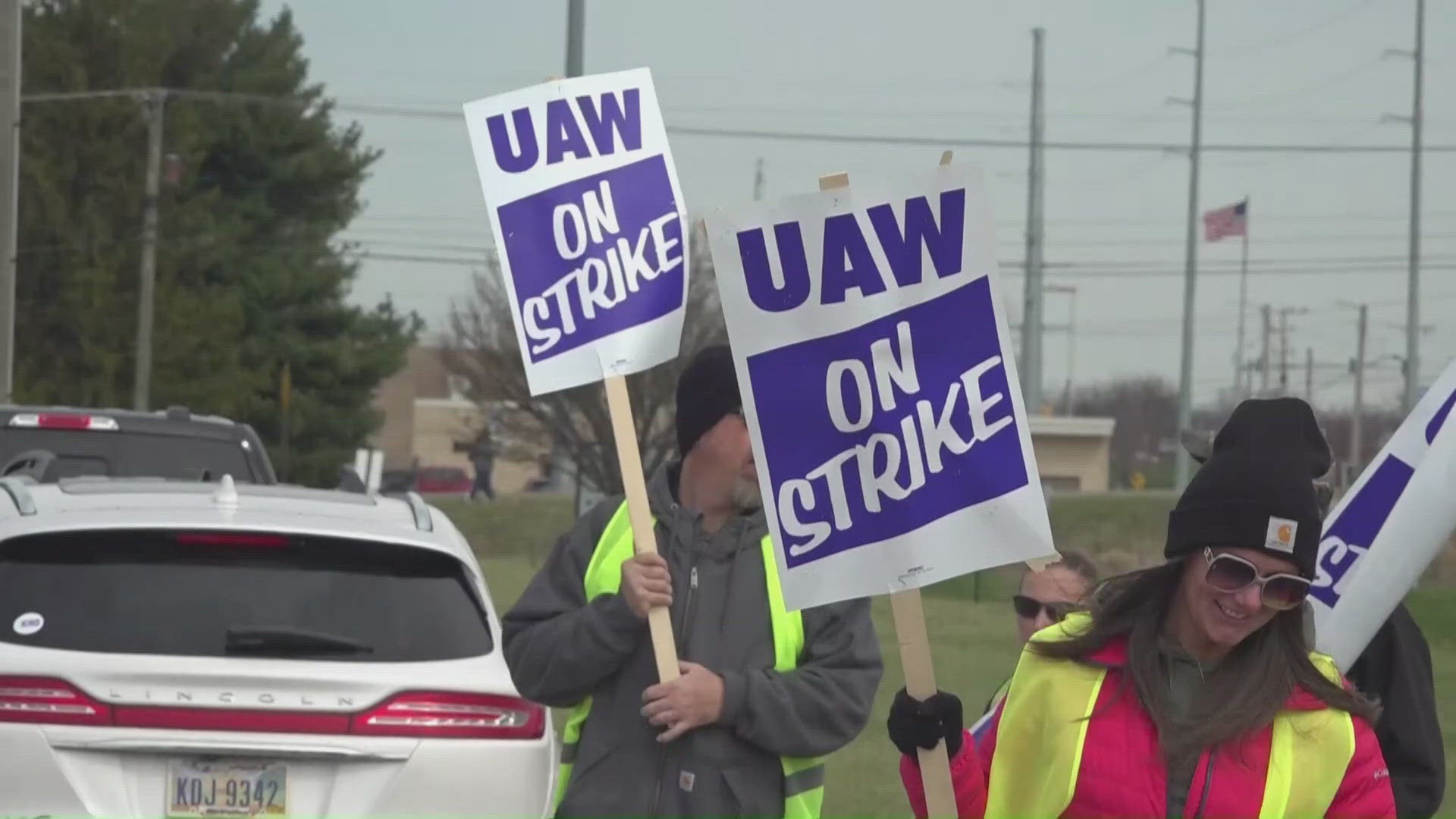 UAW workers on strike at Freudenberg-NOK Sealing Technologies facility ...