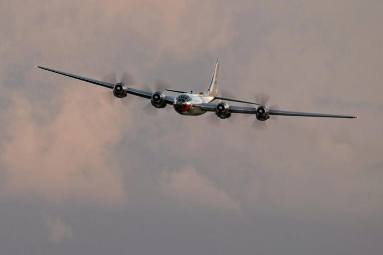 B-29 "Doc" to return to Spirit of St. Louis Air Show & STEM Expo in ...
