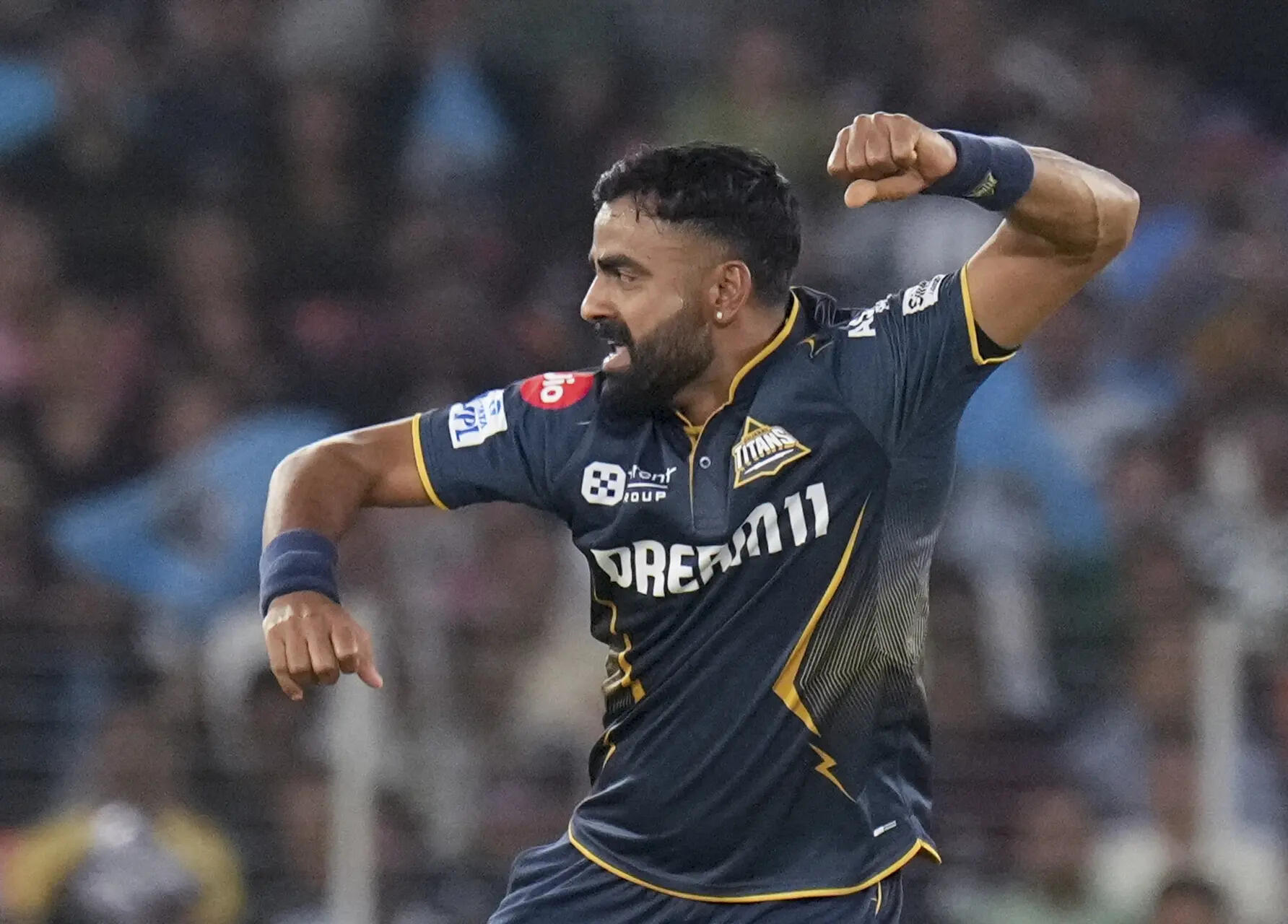 IPL 2026: Gujarat Titans pick left-arm pacer to replace injured ...