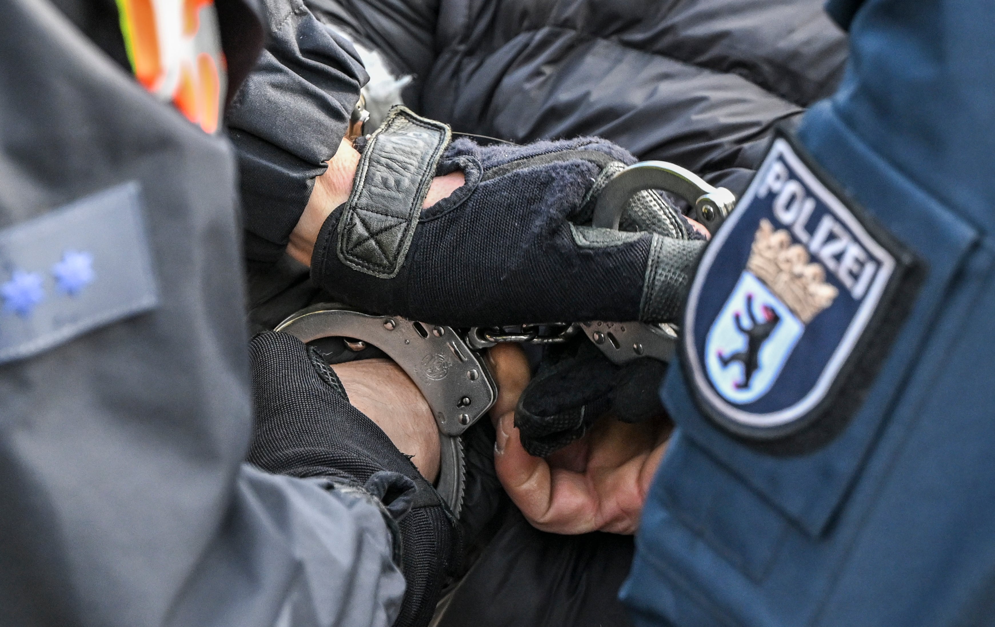 Four jailed in Germany over Hamas weapons caches