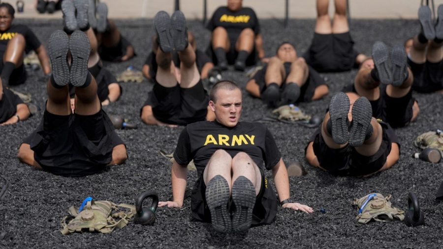 Army ups maximum enlistment age to 42, relaxes rules on drug ...