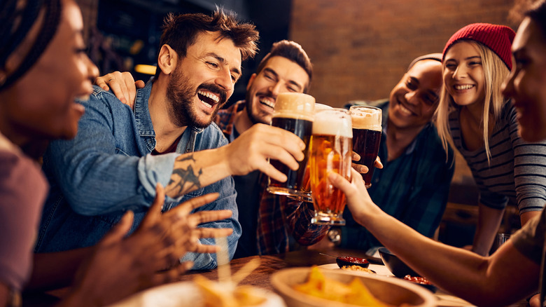 Helpful tips on the best way to travel with friends of different incomes
