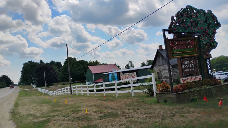 This Michigan farm bakery run in rural country turns fresh pies into a ...