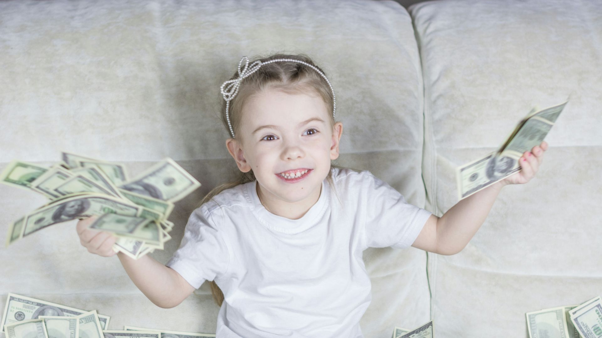 20 methods to teach money basics to young adults