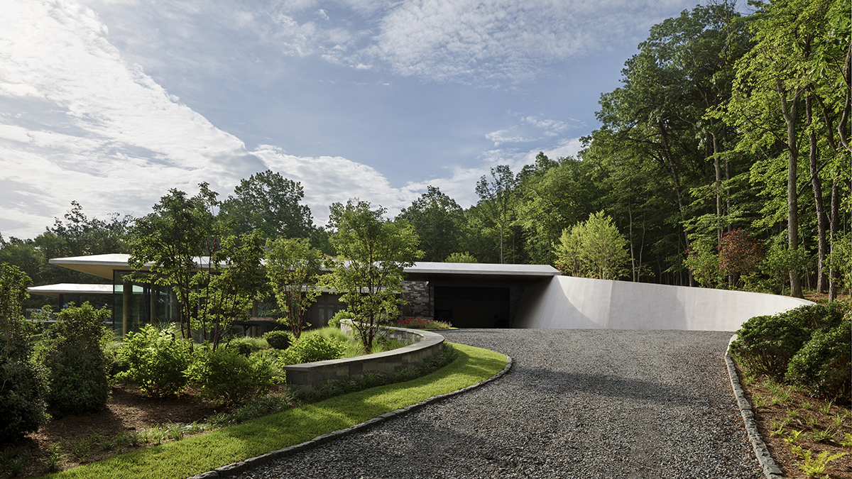 Blue Ridge Mountain home in photos
