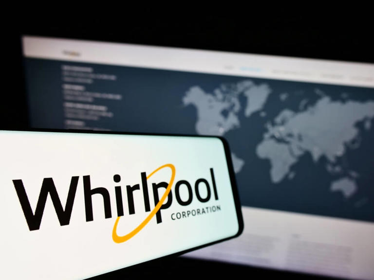 Whirlpool workers ‘feel betrayed’ as 341 face layoff at Iowa plant ...