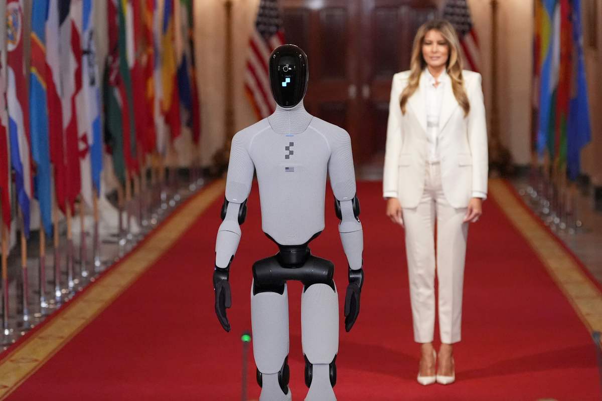 Melania Trump brings AI-powered humanoid robot to her Fostering the ...