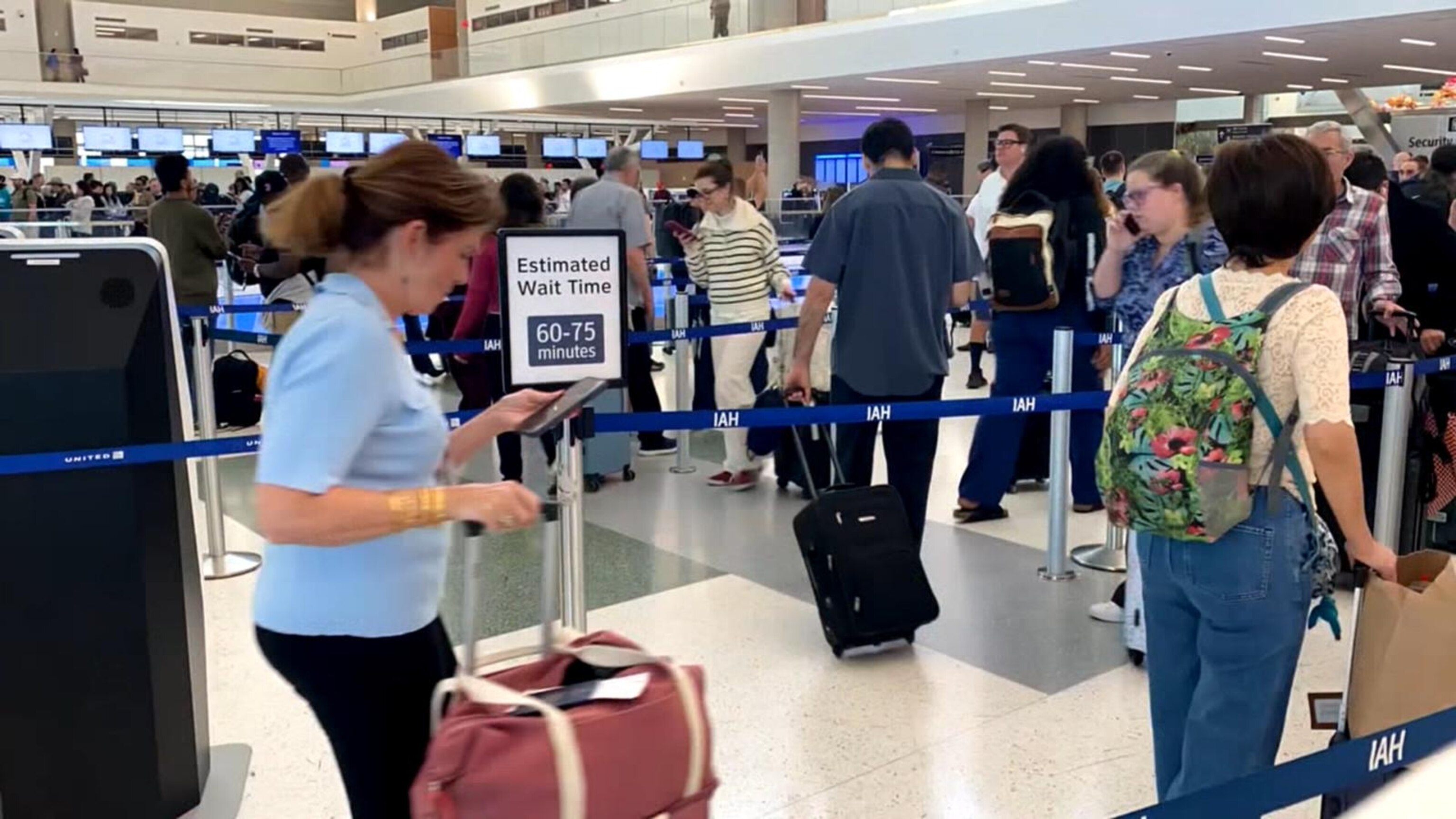 TSA: Wait times highest in history as 3,100 officers call out sick ...