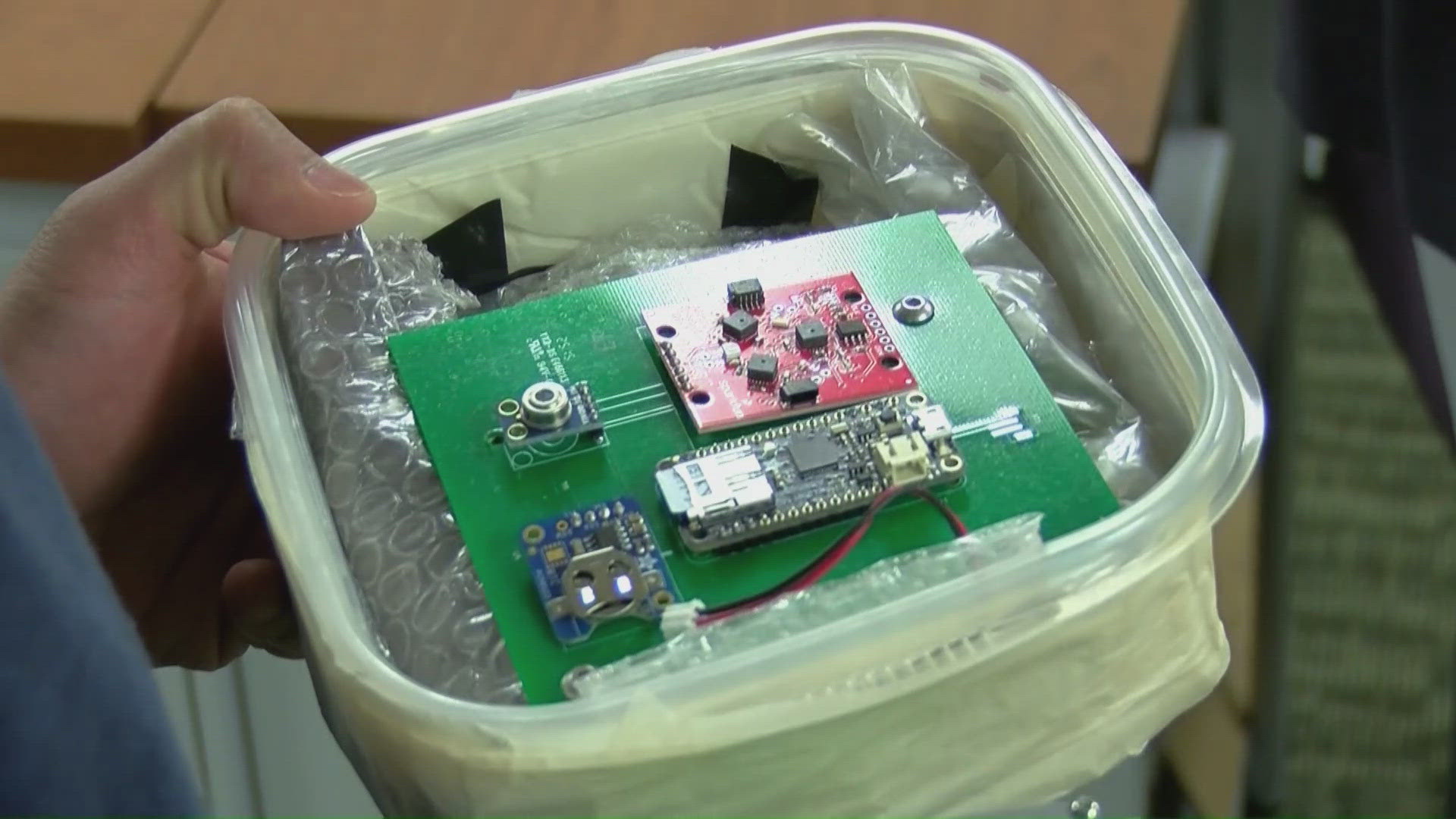 UTOLEDO geography and engineering students collaborate to launch satellite
