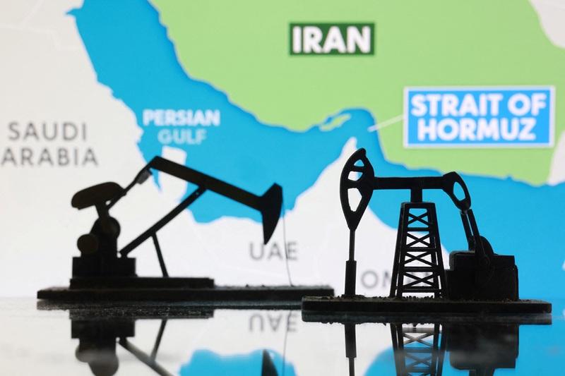 DOE: Safe passage in Strait of Hormuz is risk management, won’t ...