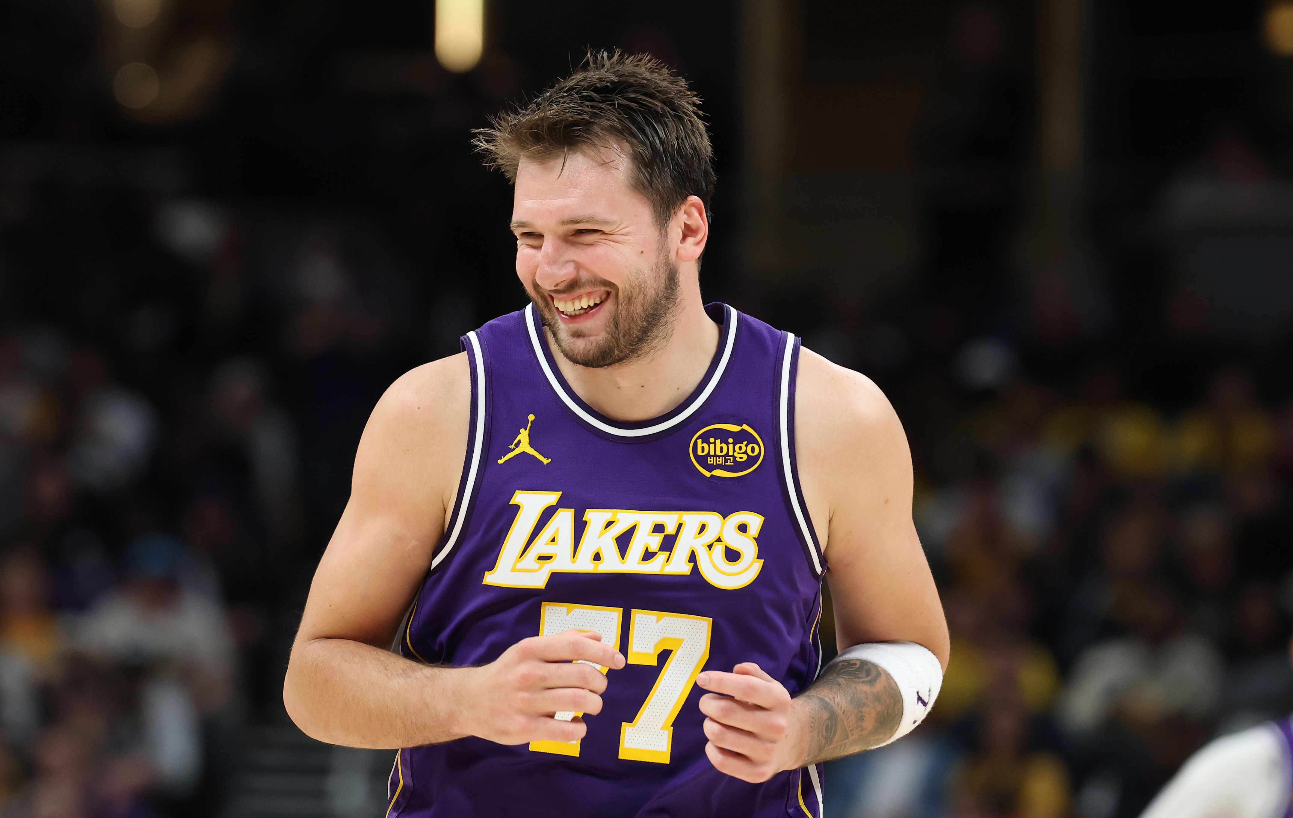 After win over Pacers, Luka Dončić first to average 40 points over 6 ...