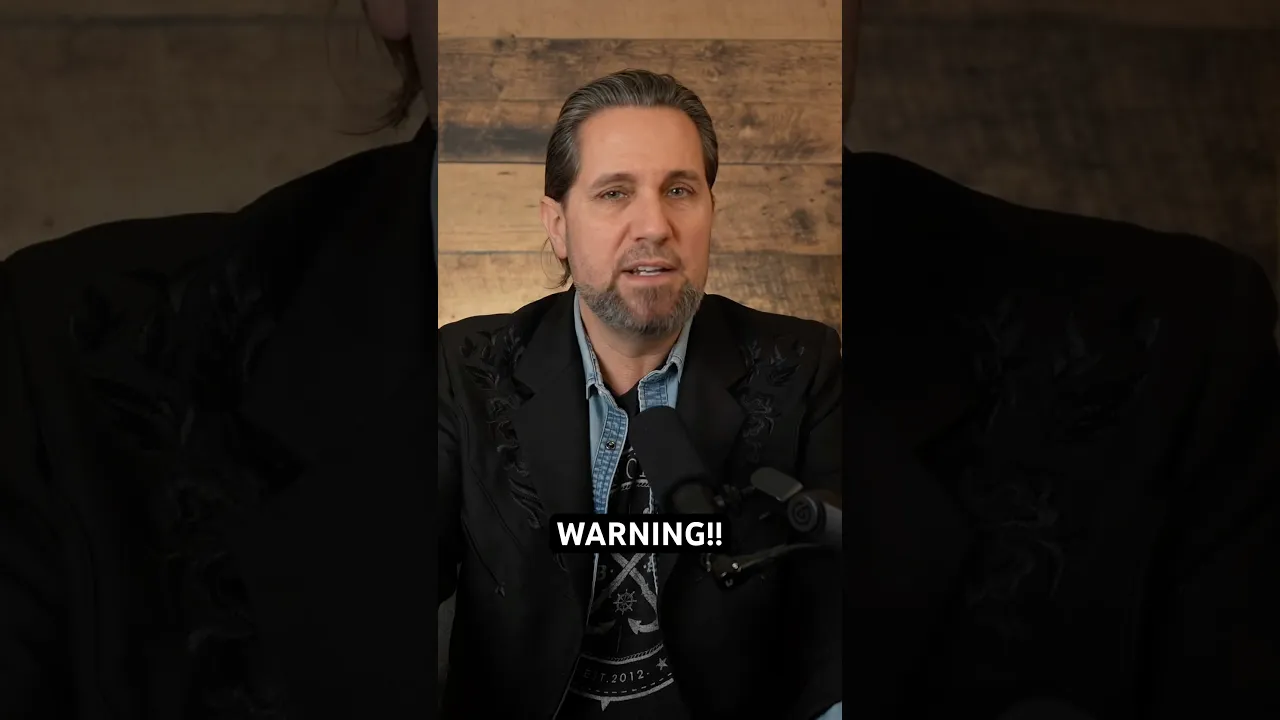 Police officer impersonation warning!