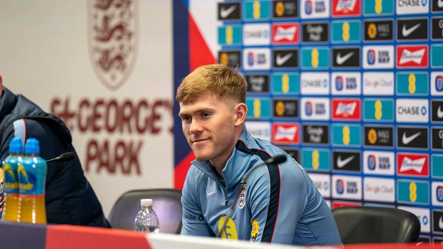 Lewis Hall's Thiago Silva comment highlights what Chelsea youngsters ...