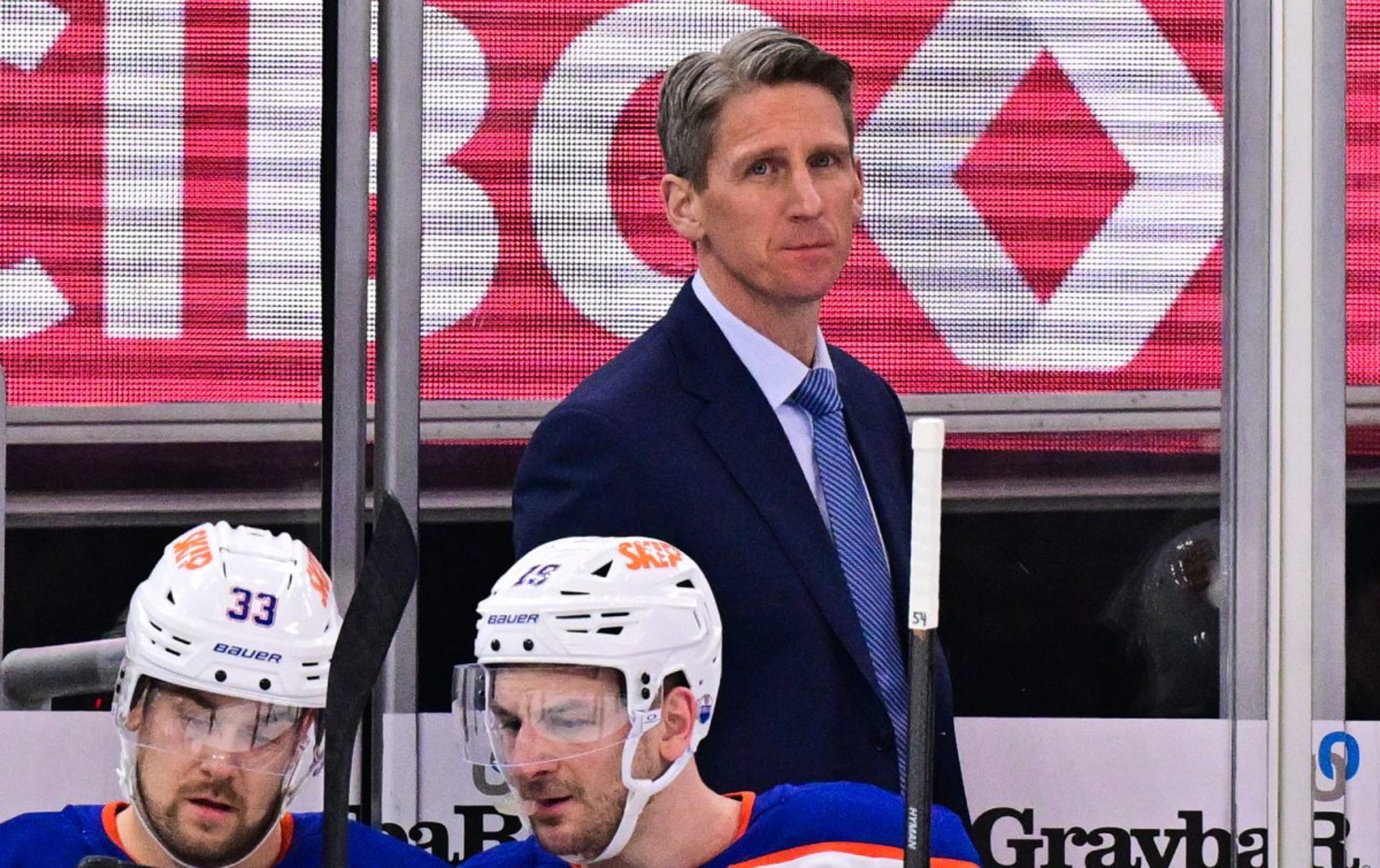 Oilers HC Kris Knoblauch may be on the hot seat in Edmonton