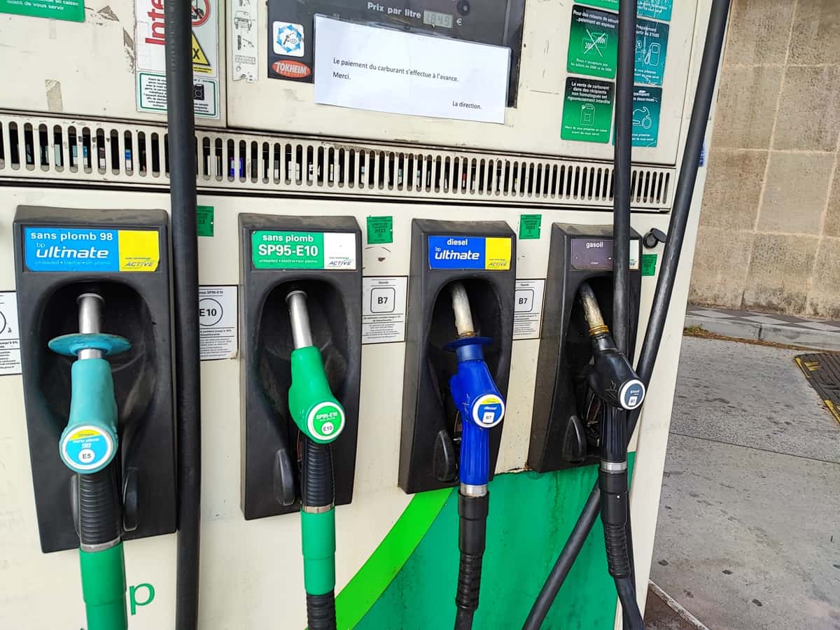 Le prix du carburant flambe et la consommation recule de 24 %, les ...