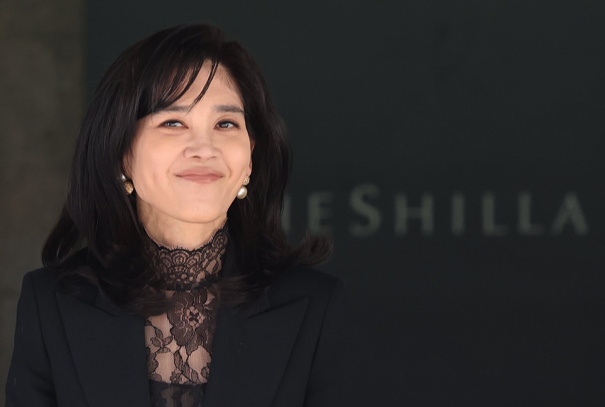 Hotel Shilla CEO Lee Boo-jin to buy 20 billion won in shares