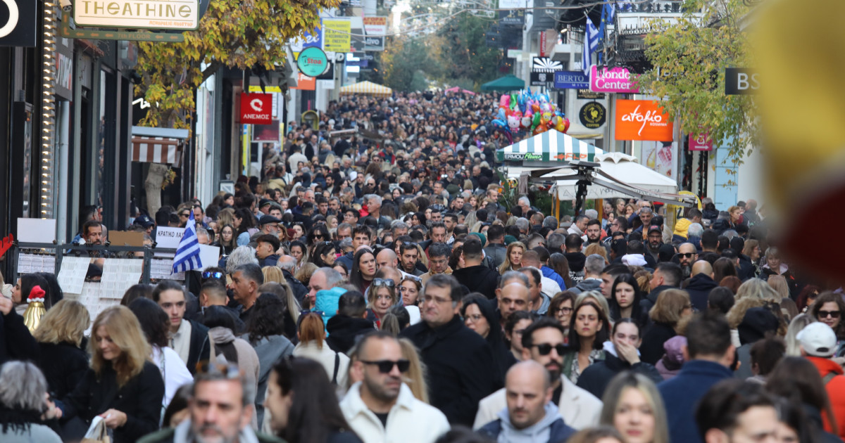 Εορταστικό ωράριο Πάσχα: Πώς θα λειτουργήσουν τα εμπορικά καταστήματα