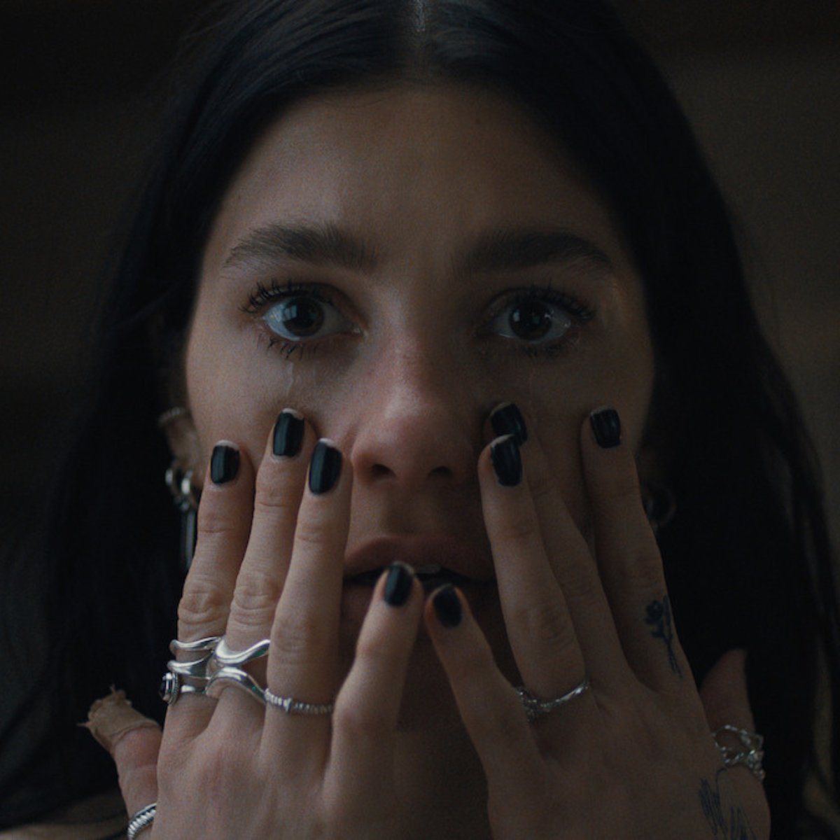 I'm a certified scaredy-cat, but I can't stop watching Netflix's ...