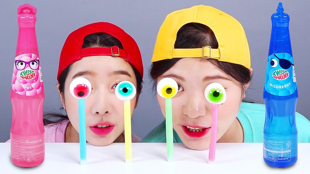 Eyeball jelly twist mukbang 눈알젤리 트위스트 음료수 먹방 DONA 도나