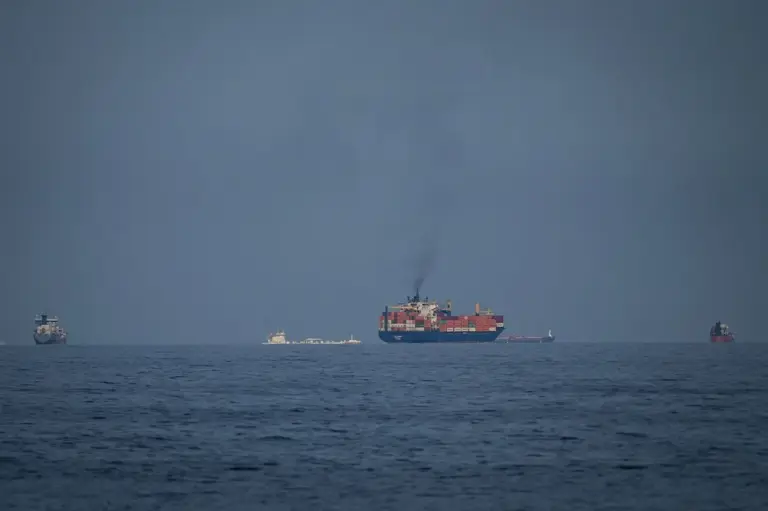 Ιράν και ΗΠΑ επέτρεψαν σε θαλαμηγό Ρώσου δισεκατομμυριούχου να ...