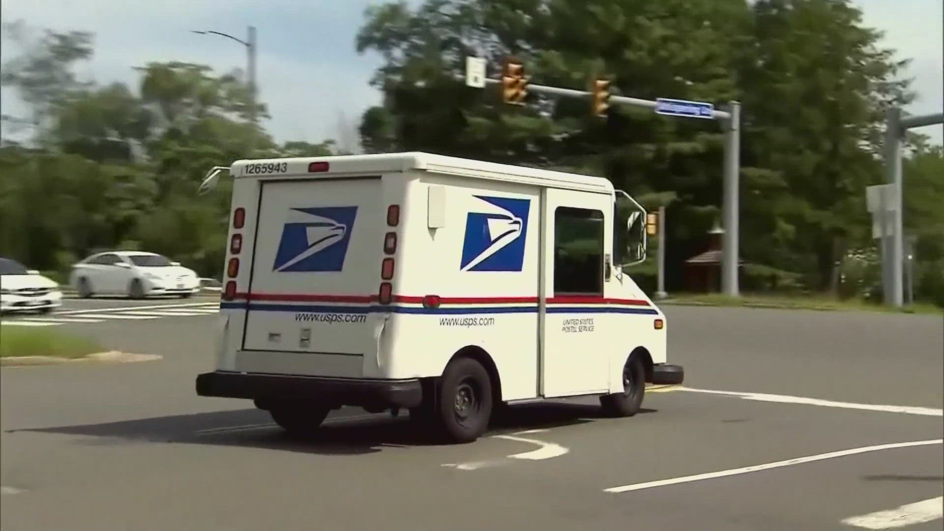USPS proposes temporary price hike amid rising fuel costs
