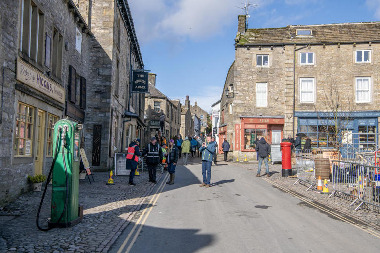 All Creatures Great and Small series 7: Beautiful photos show filming ...
