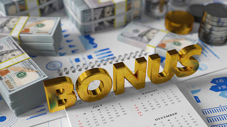 2025 bonuses jump 9% on Wall Street - NY Comptroller