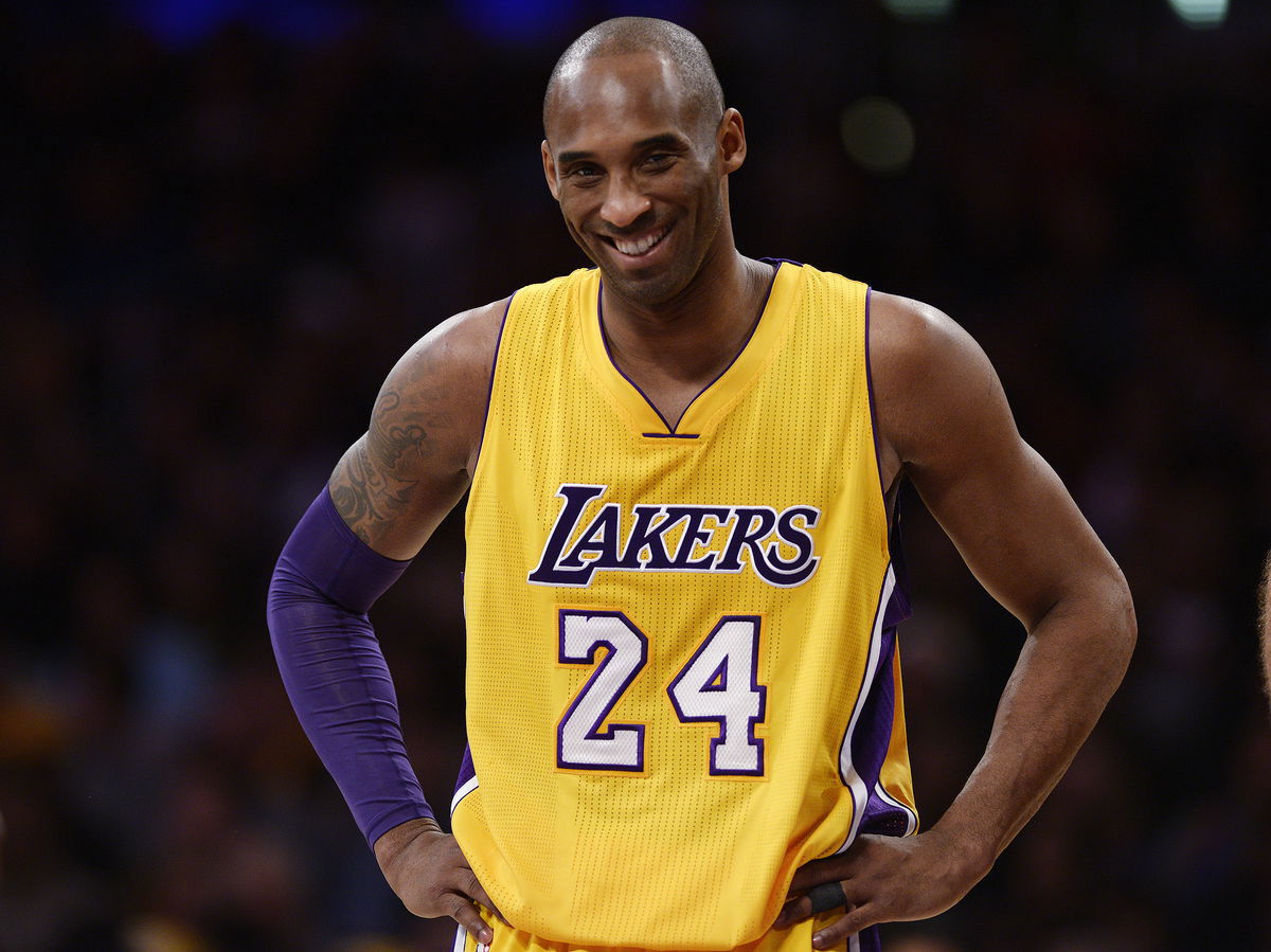 Kobe Bryant injuries: Breaking down the Lakers legend's shoulder injury ...