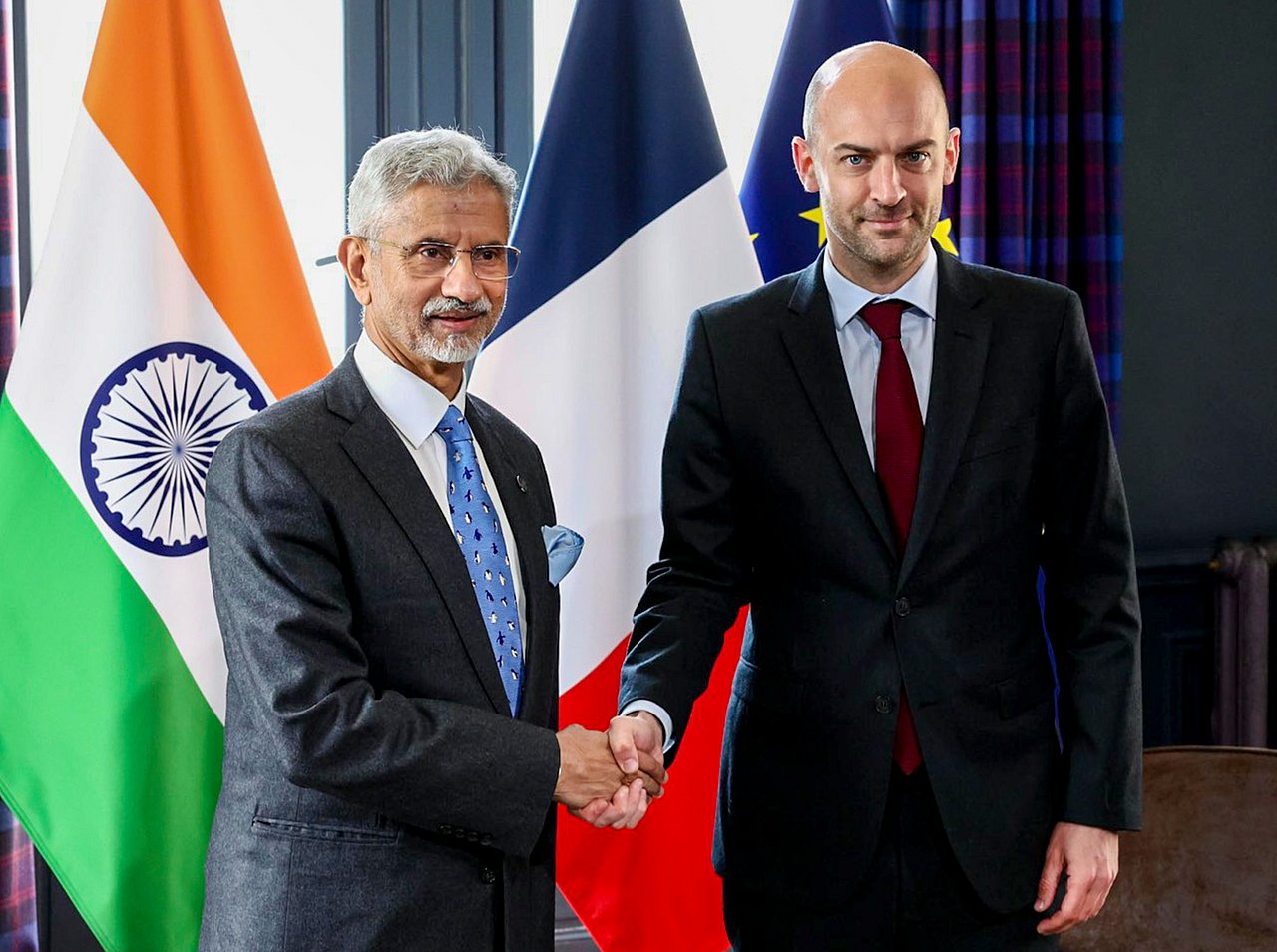 Jaishankar in France for G7 meet; Hormuz tensions, Ukraine war dominate ...
