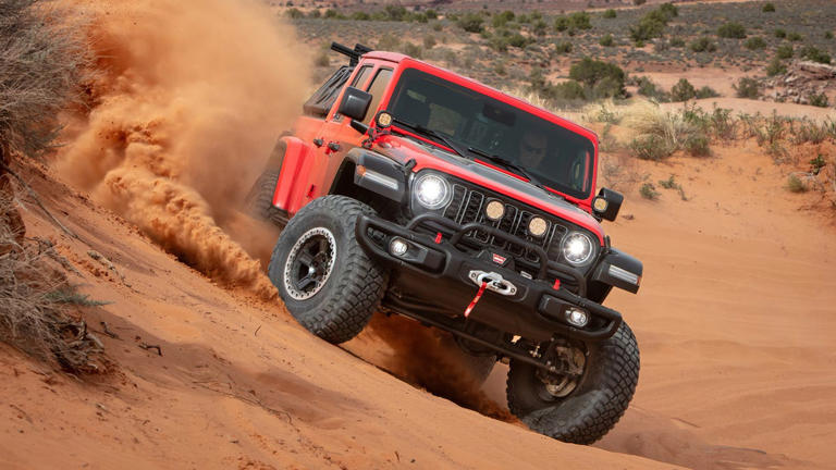 Jeep’s new rad off-road concepts include a restomodded ’80s Cherokee