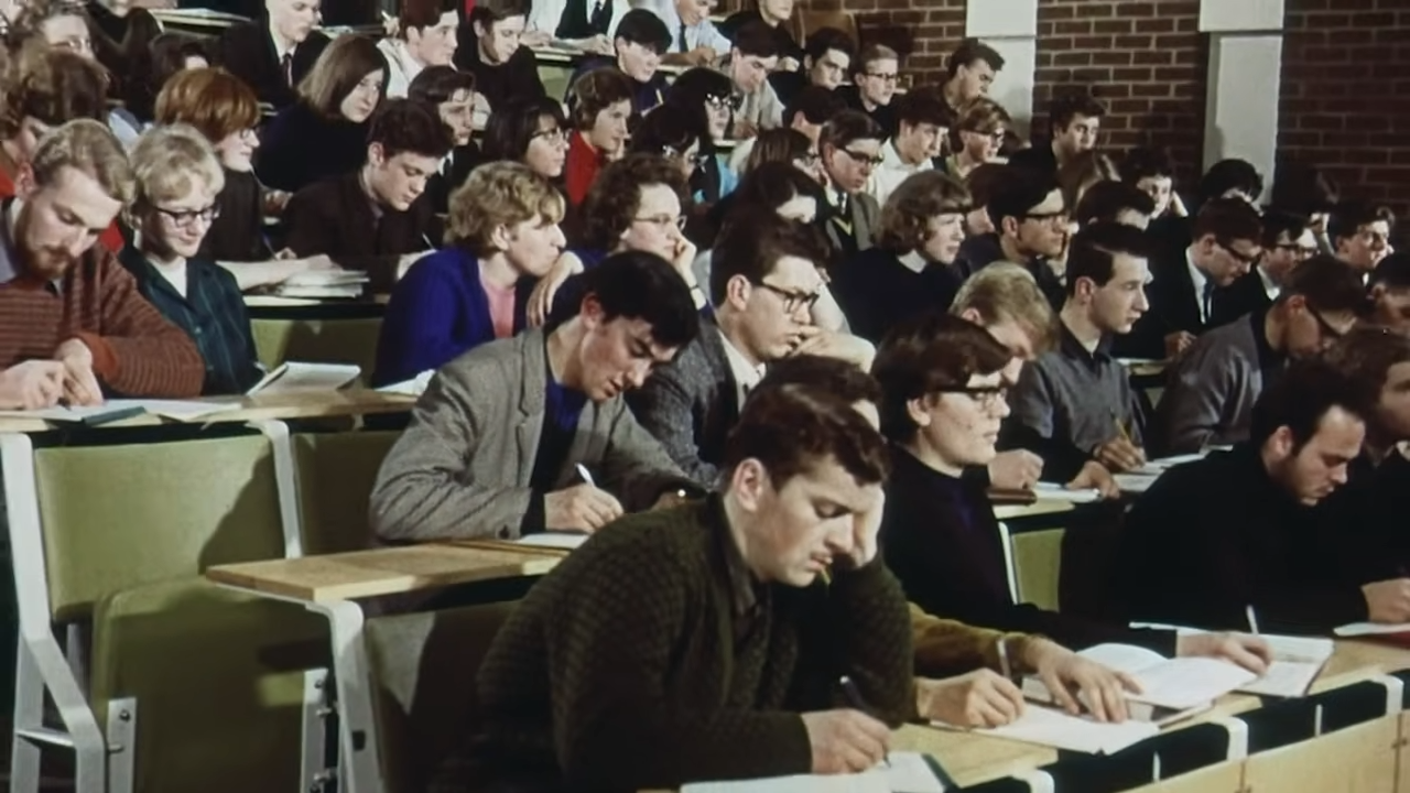 A college degree doesn’t mean anything anymore - how college once meant ...