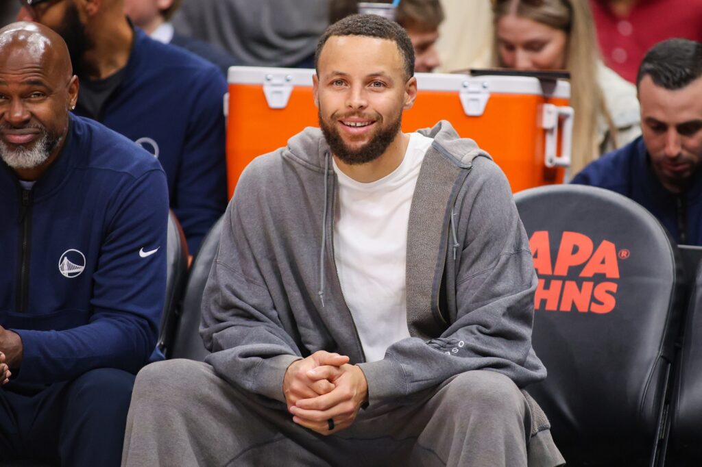 Warriors’ 4-player injury report brings positive Stephen Curry update
