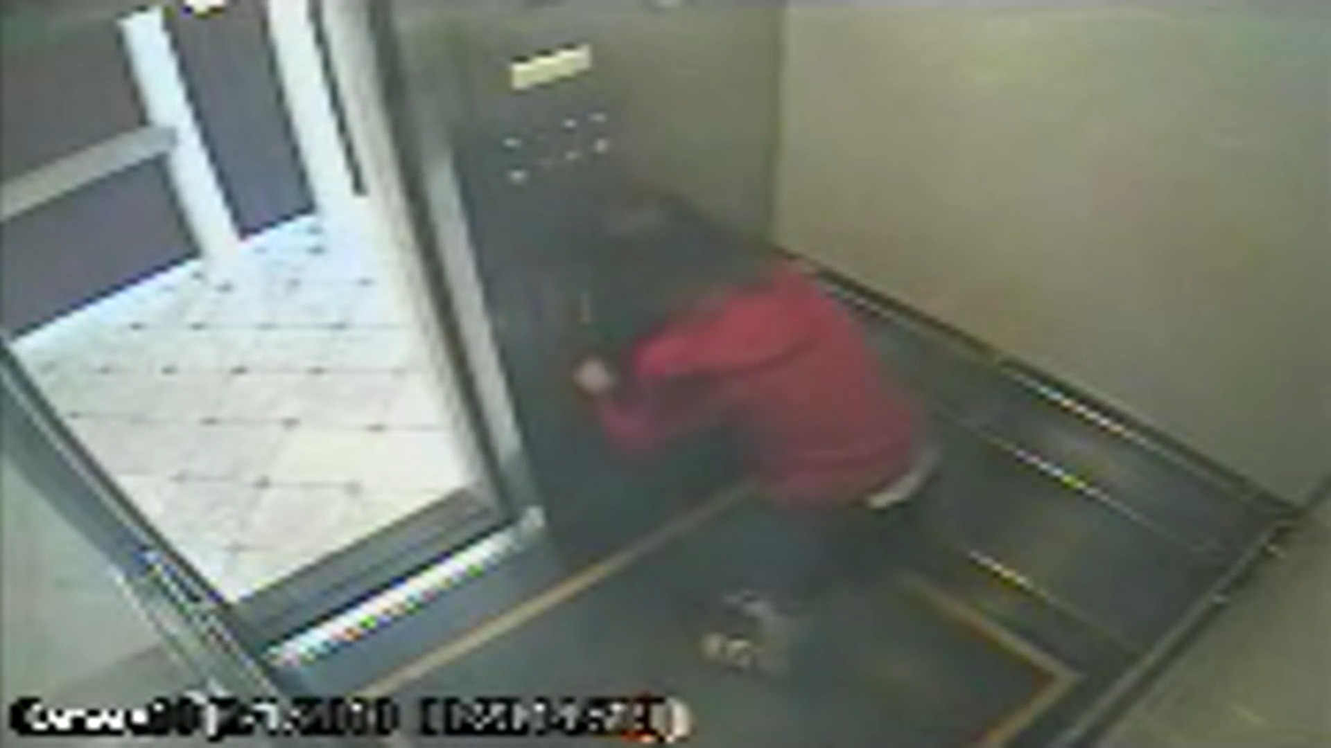 Elisa Lam looked terrified in the elevator – then her body was found in ...