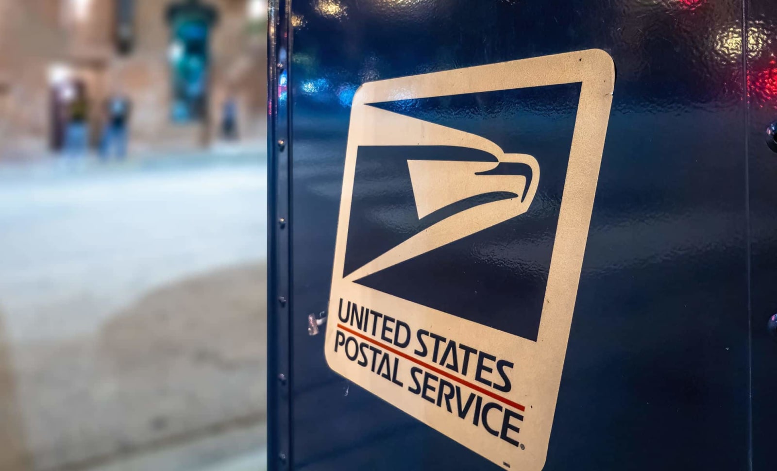 USPS just made a historic move that will cost every American shopper ...