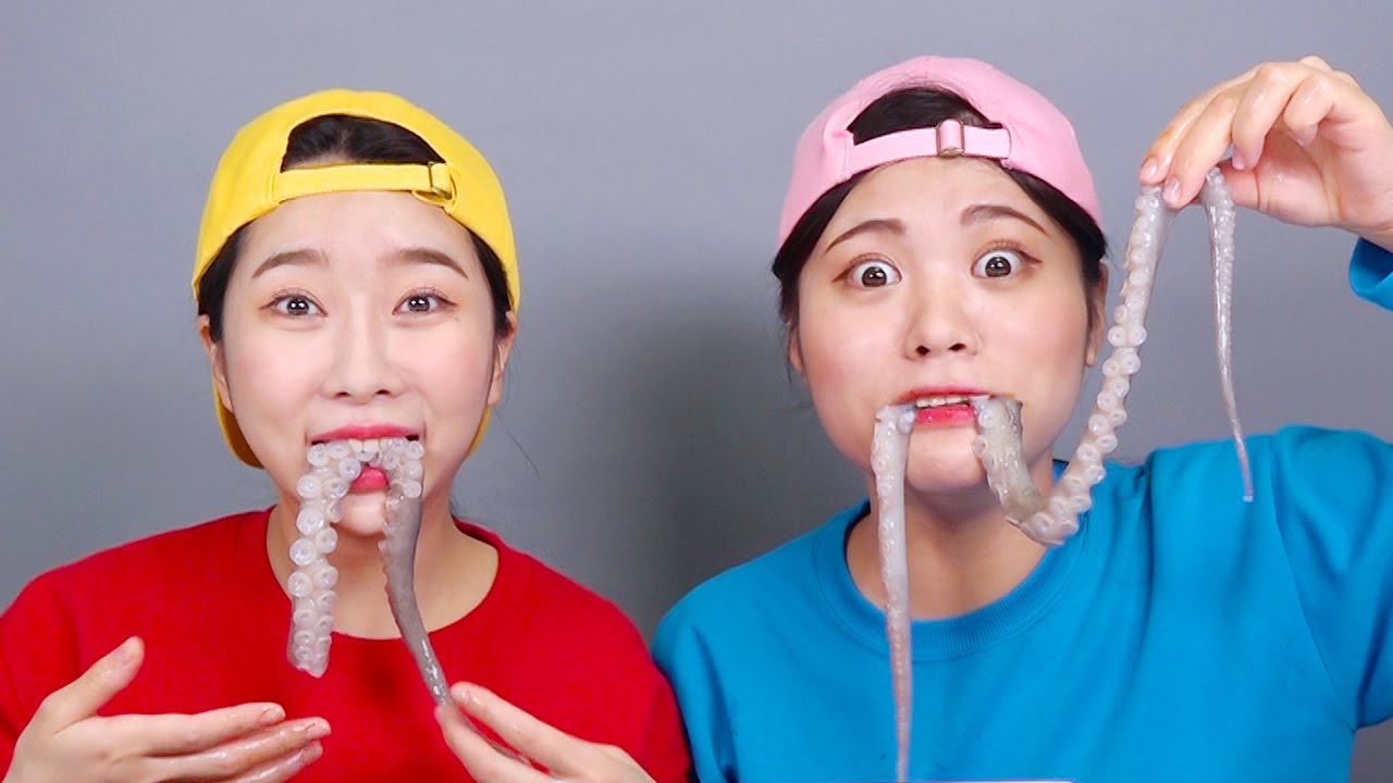 कच्चा ऑक्टोपस mukbang DONA दोना हिंदी