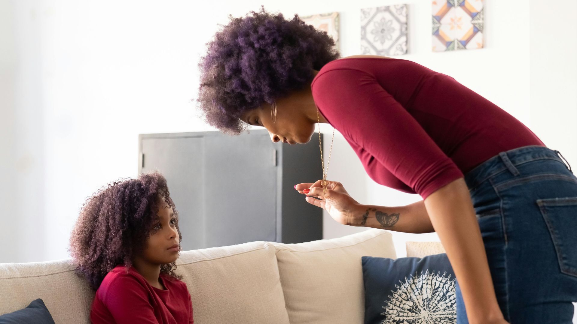 20 habits you likely have if you grew up with strict parents