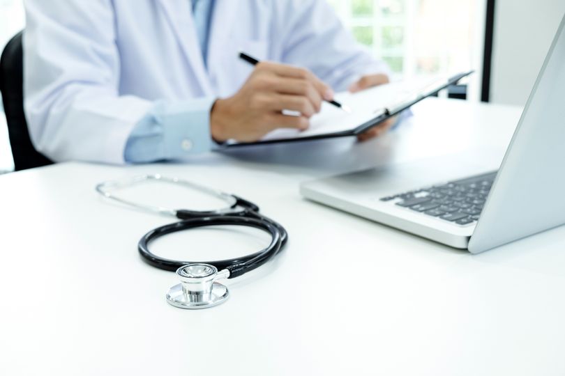 Doctor shares lesser known signs of leading cause of death in UK